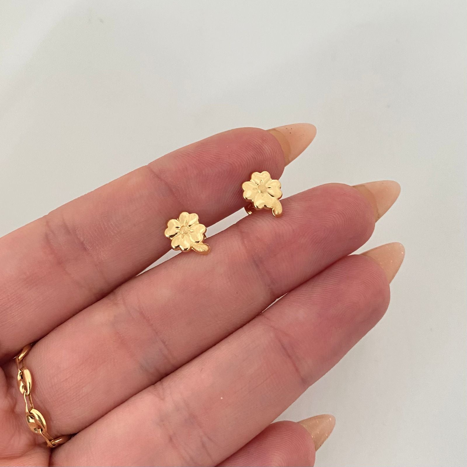 Topos trebol de la suerte Oro amarillo 18k 0,8 Gr / 7,1 mm – Élite Joyería